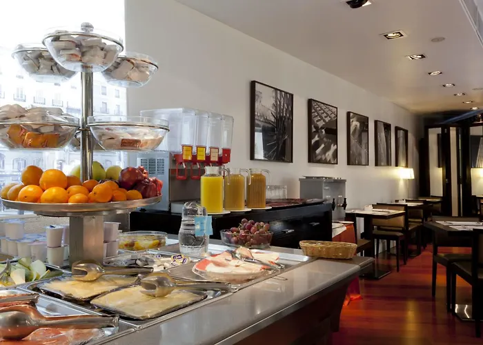 Hotel Victoria 4 Puerta del Sol Madrid - Madrid, Spagna