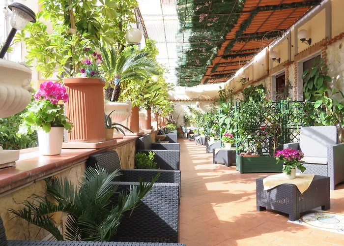 Hotel San Francesco al Monte Nápoles - Nápoles, Italia